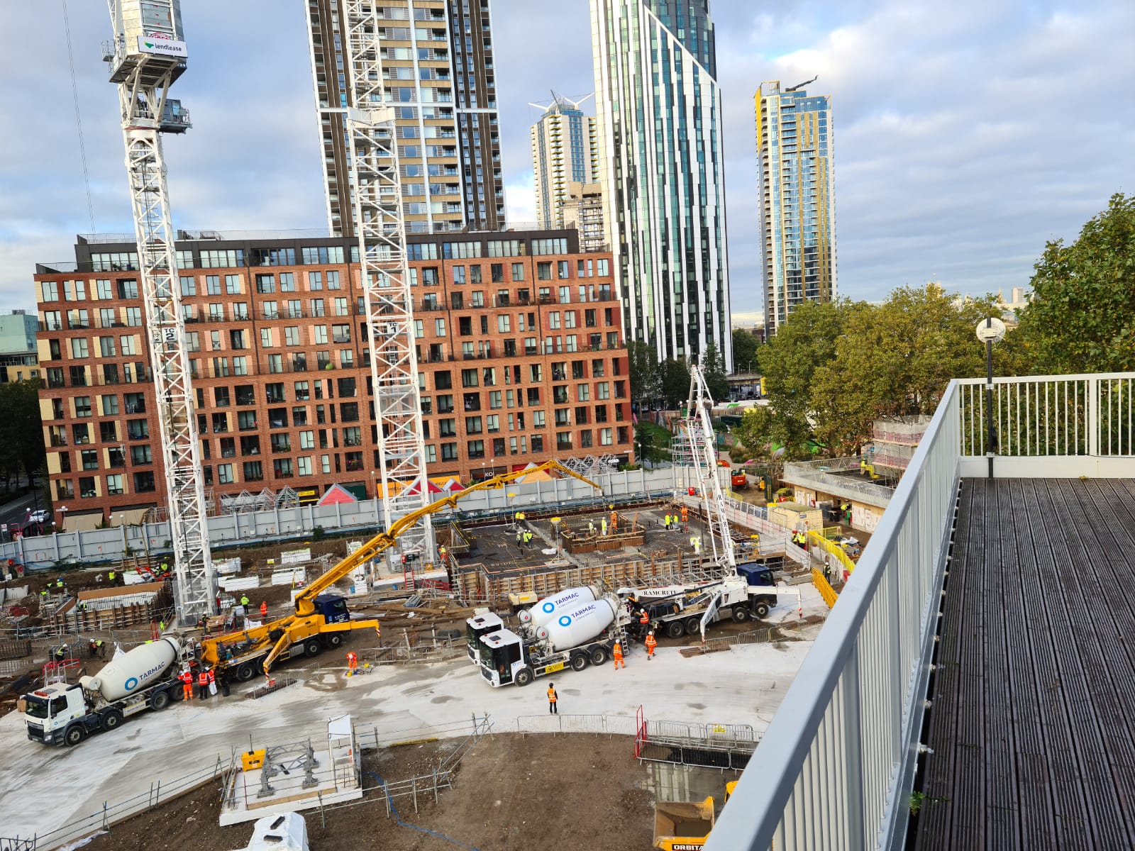 ELEPHANT PARK H7 - ASF